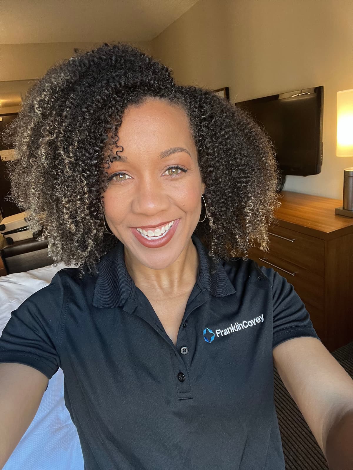 Dreamwave | Professional headshots in minutes, made with AI